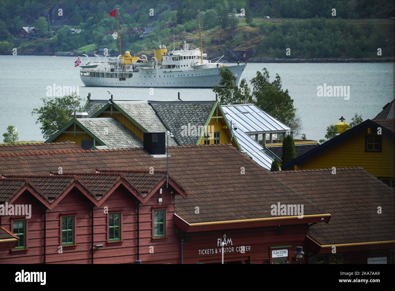 Flåm 20210615. The royal ship with King Harald and Queen Sonja arrives ...