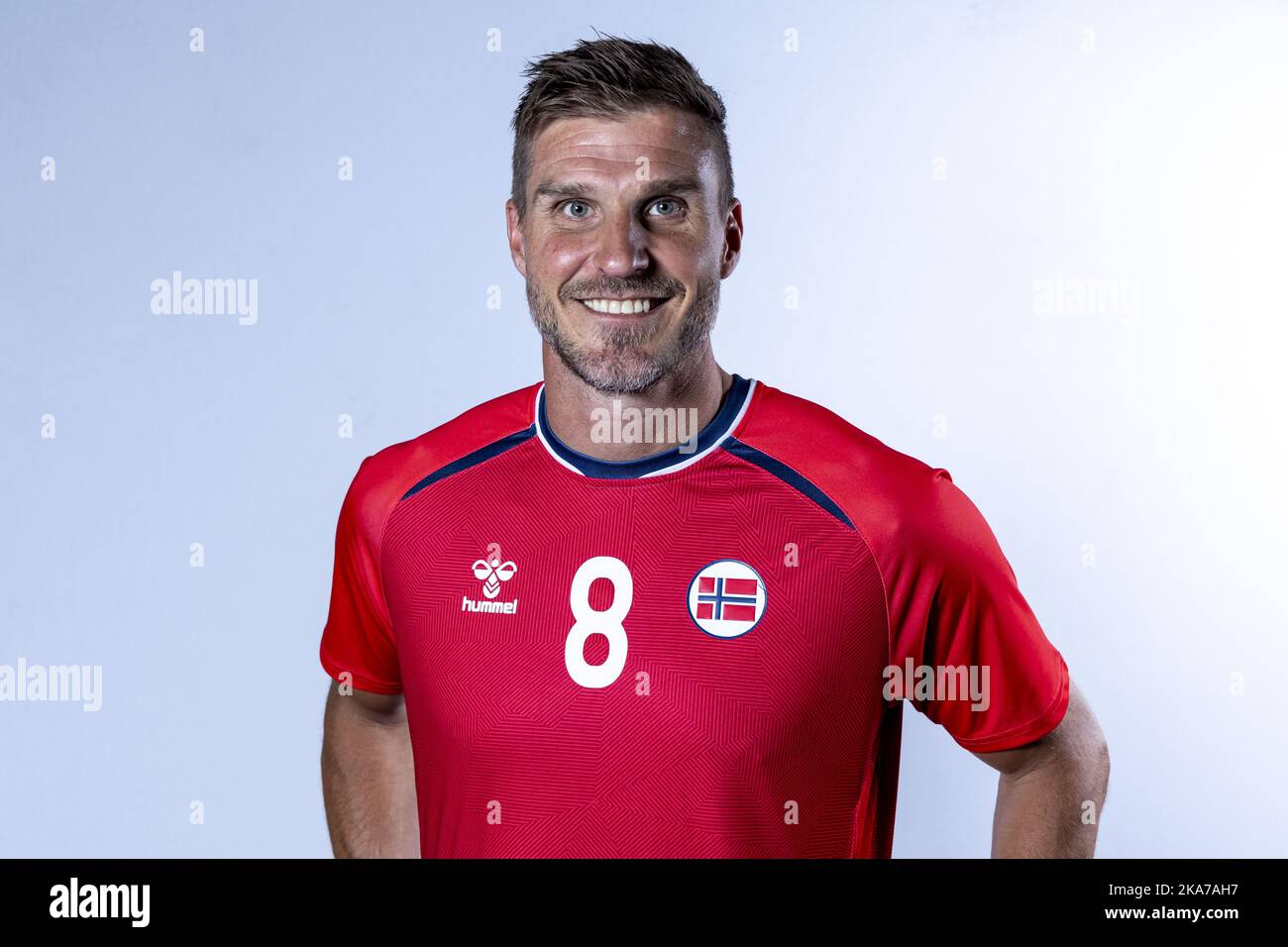 Oslo 20210709. The handball guys, team photo and portraits before the ...