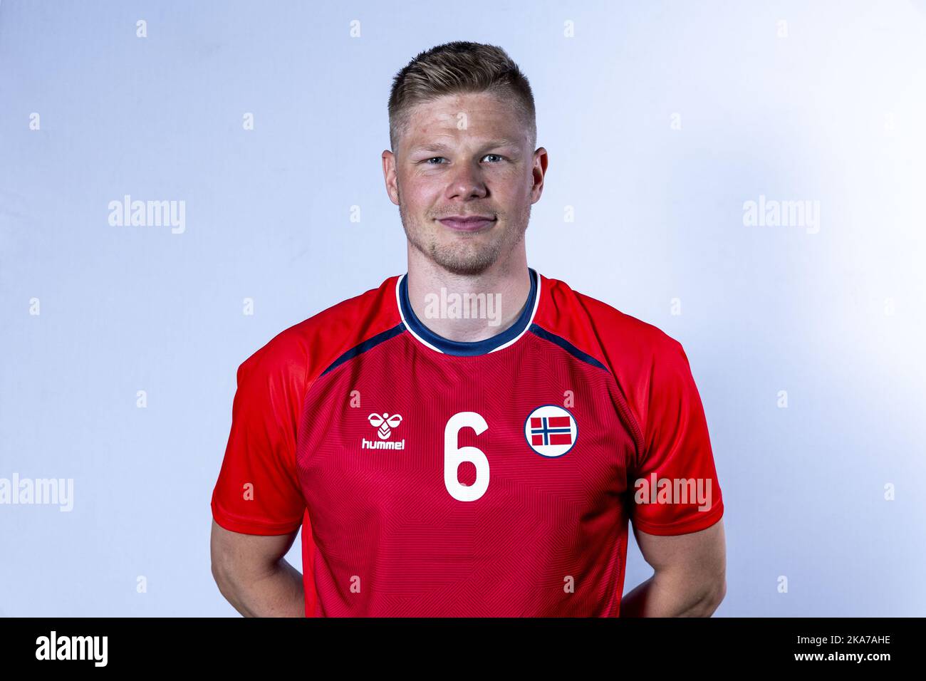 Oslo 20210709. The handball guys, team photo and portraits before the ...