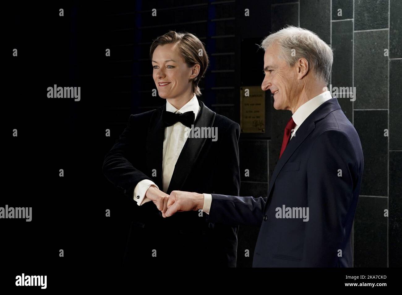 Oslo 20220108. Prime Minister Jonas Gahr Stoere and Minister of Culture ...