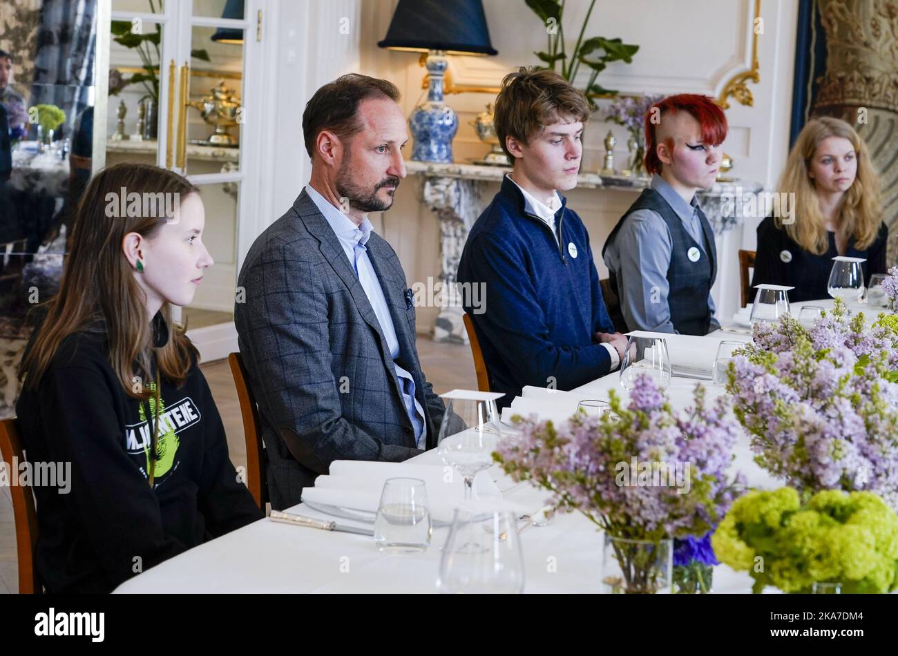 Henriksen children hi-res stock photography and images - Alamy