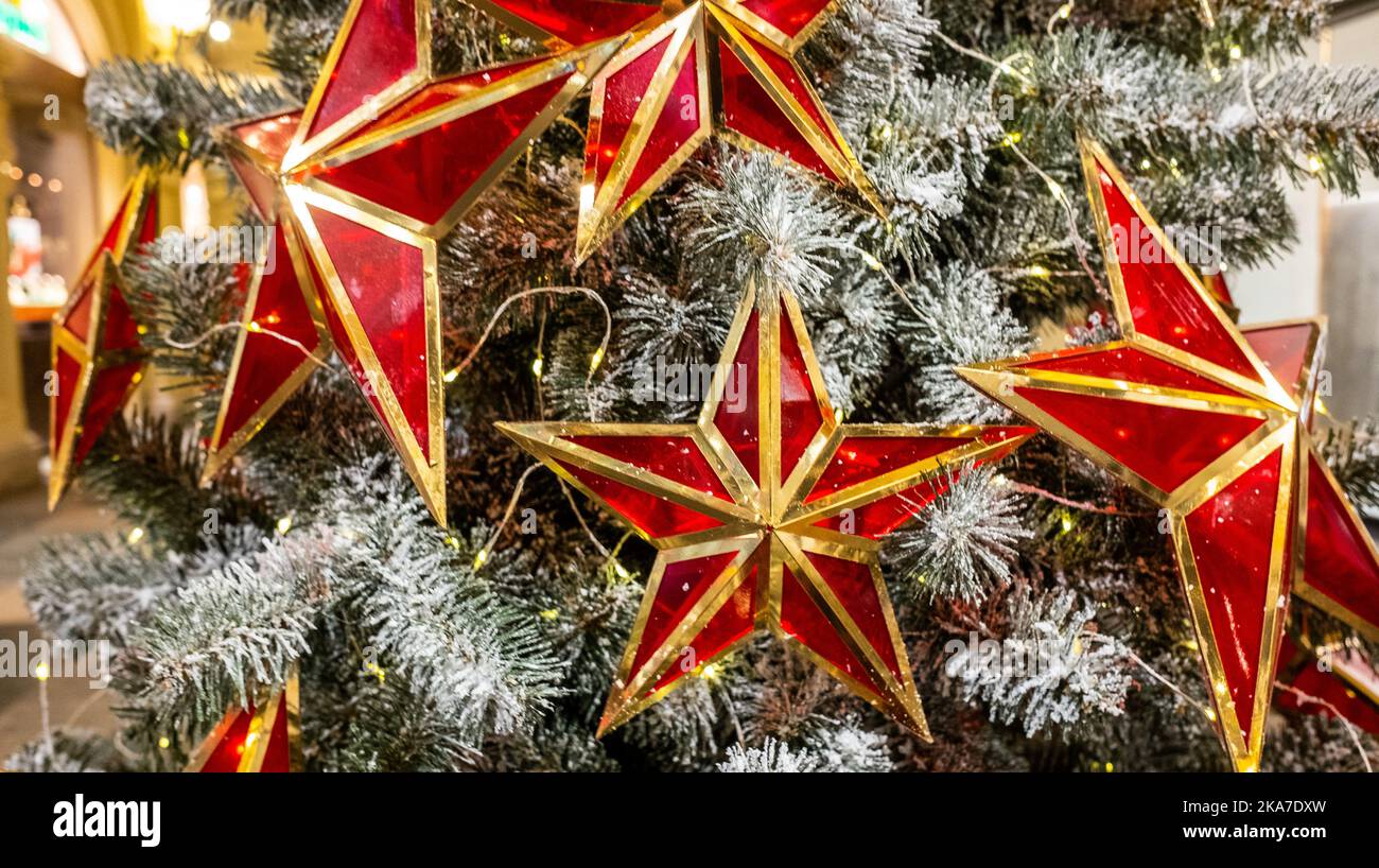 Illuminated pointed star hi-res stock photography and images - Alamy