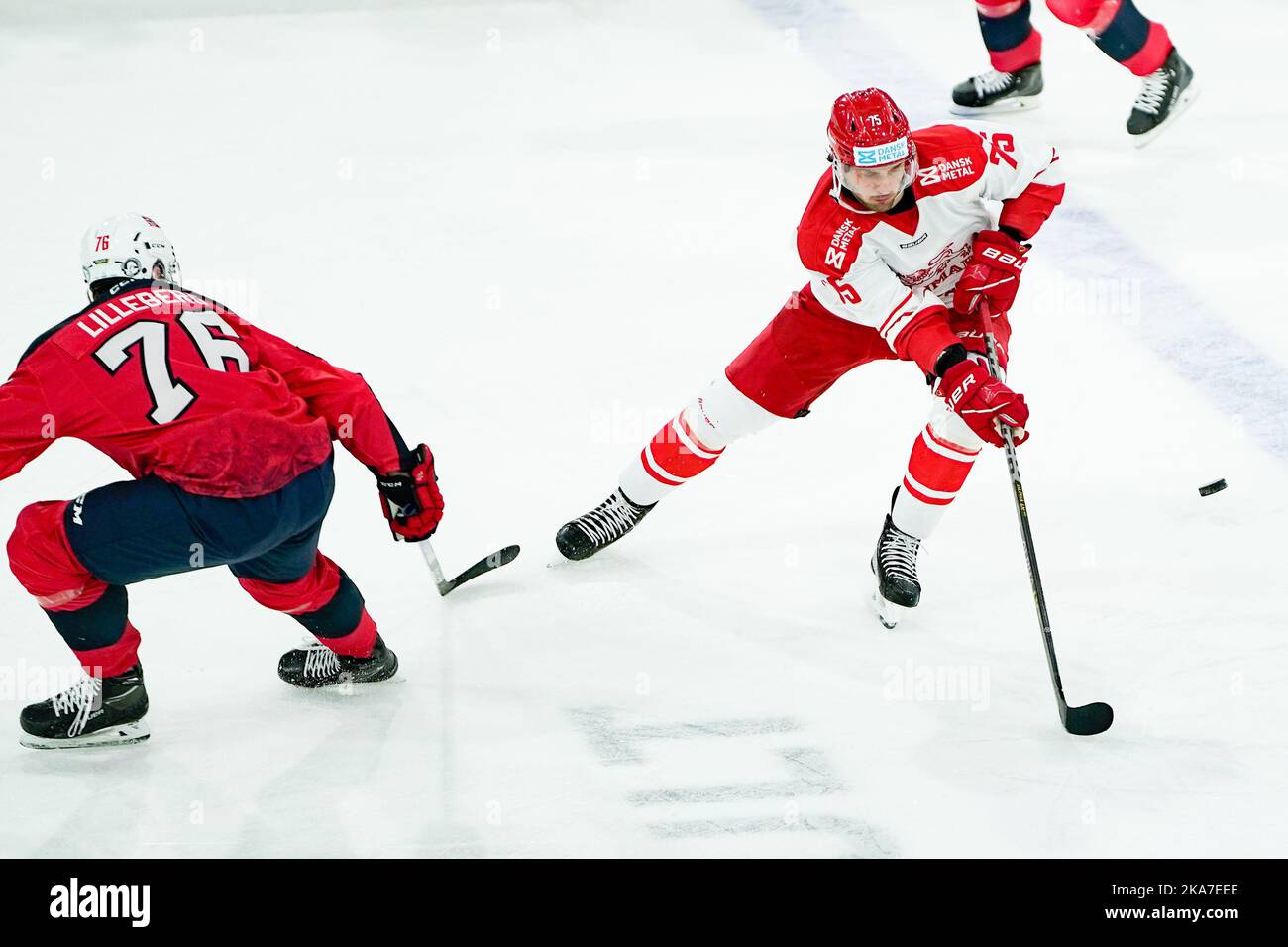 Asker 20220429. Danmarks Mathias From (to the right) in a duel with ...