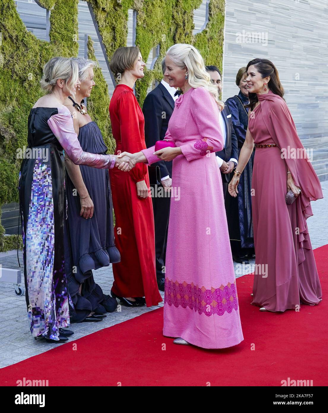 Oslo 20220610. Crown Princess Mary of Denmark and Crown Princess Mette-Marit of Norway attend an ...