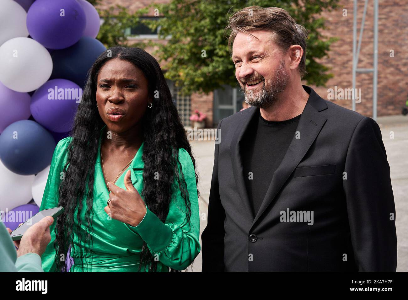 Bergen 20220901. Regina Tucker and Thomas Numme are present when TV 2 ...