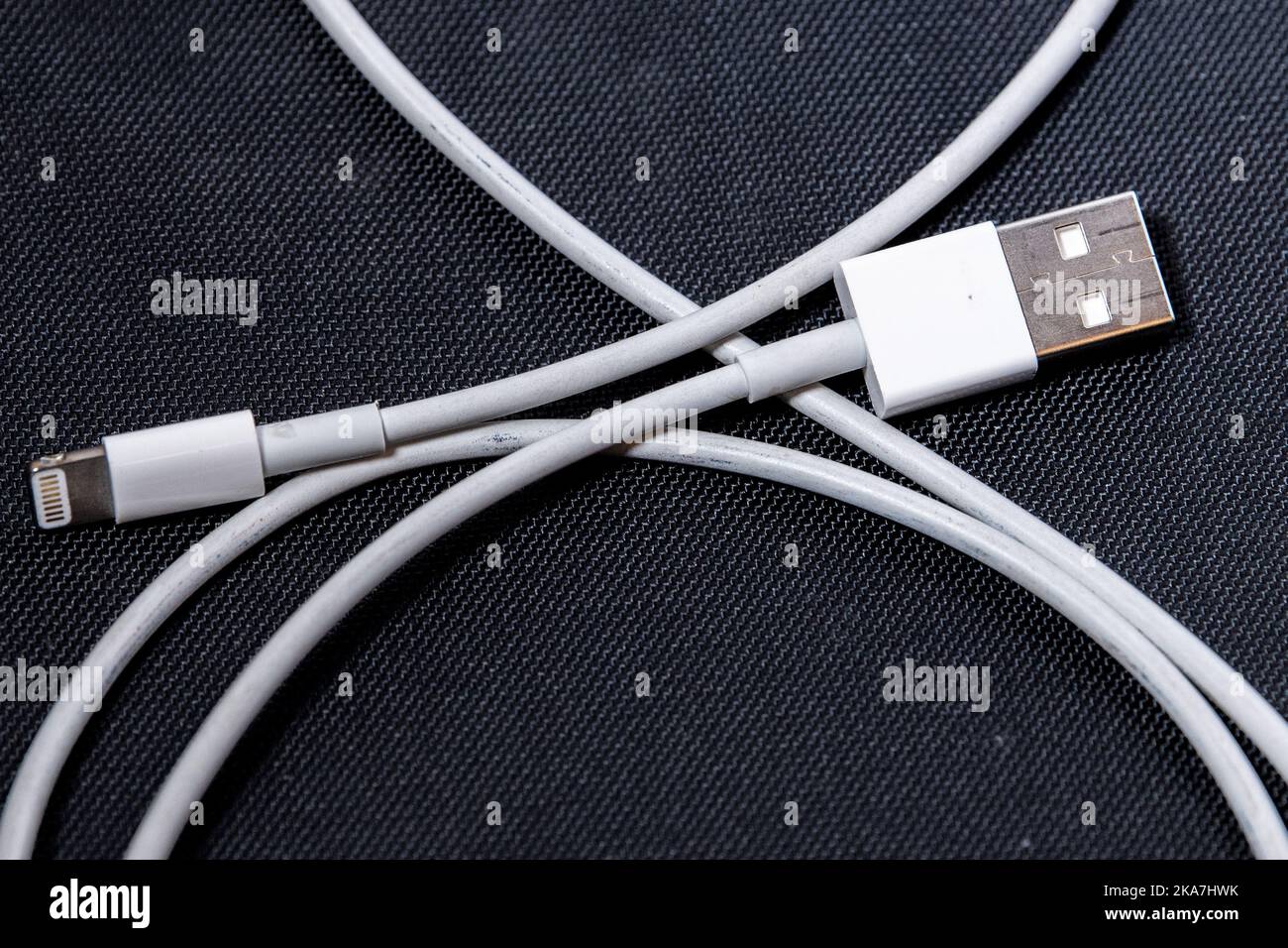 Oslo 20221004. Illustration image of a USB to Lightning cable. Photo ...