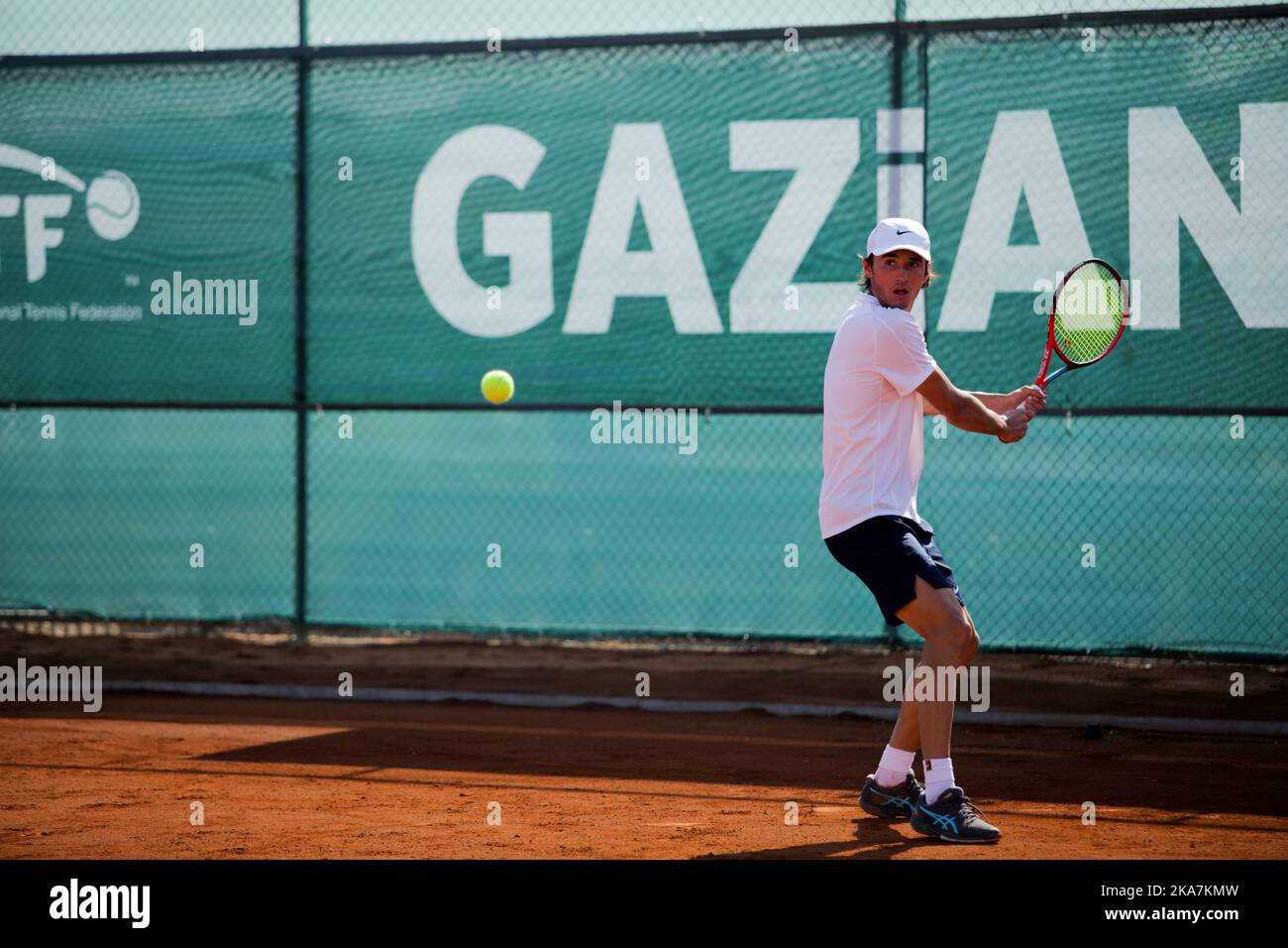 Nicholas david ionel hi-res stock photography and images - Alamy