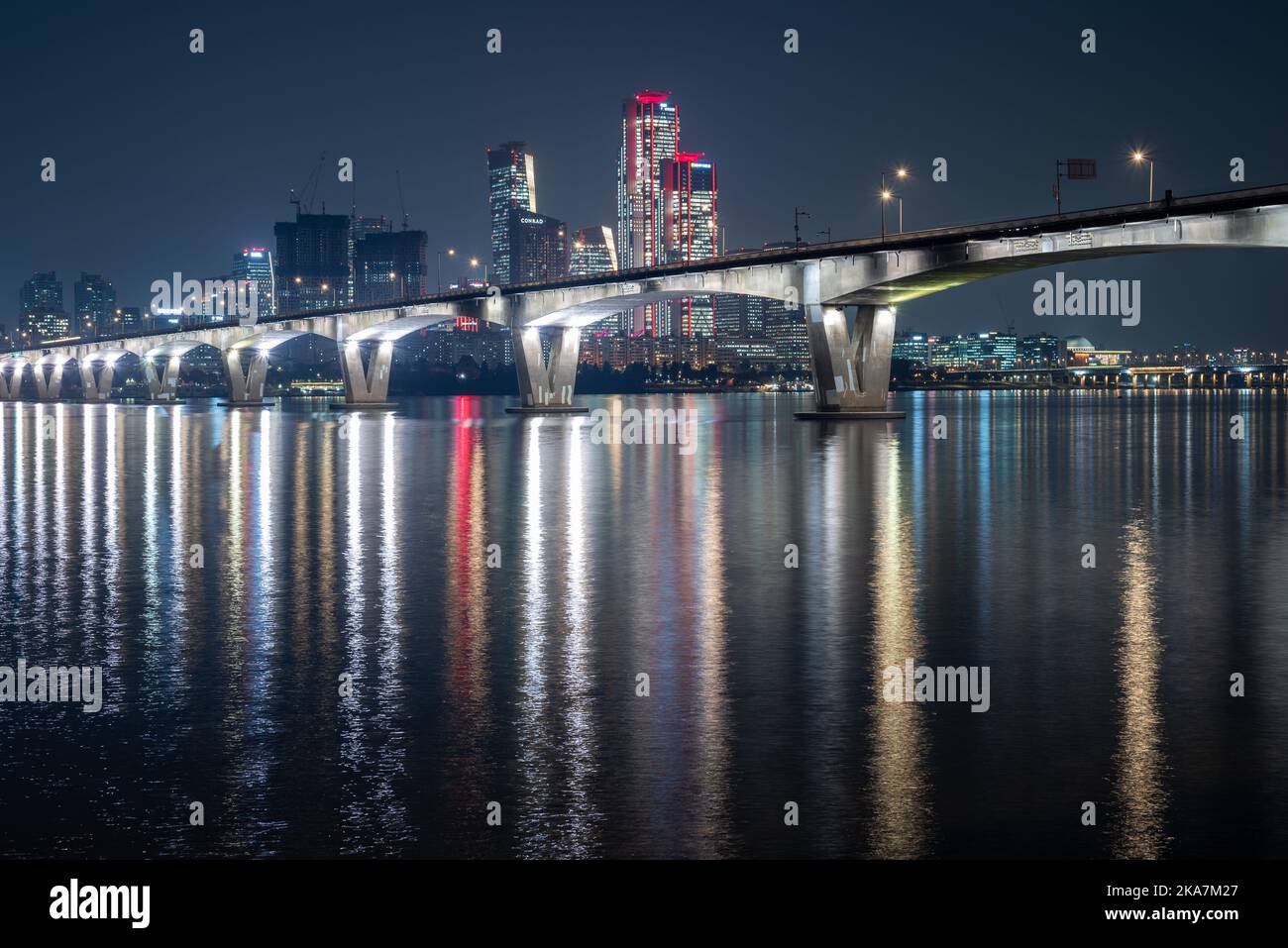 Han river and Seoul cityscape night view in South Korea on 31 October ...