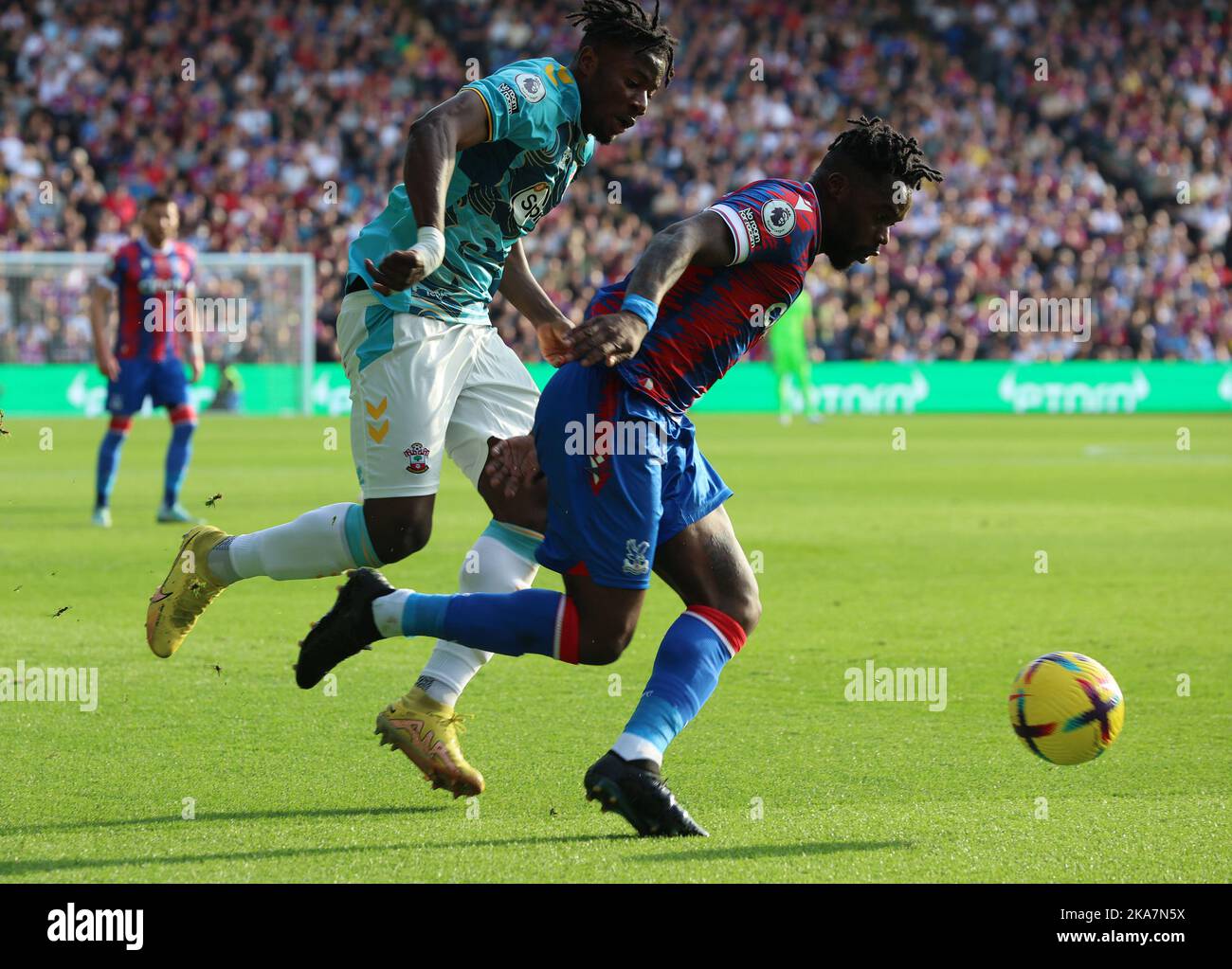 London ENGLAND - October 29: Crystal Palace's Jeffrey Schlupp holds of ...