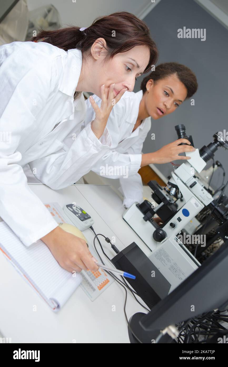 Analysing test results hi-res stock photography and images - Alamy