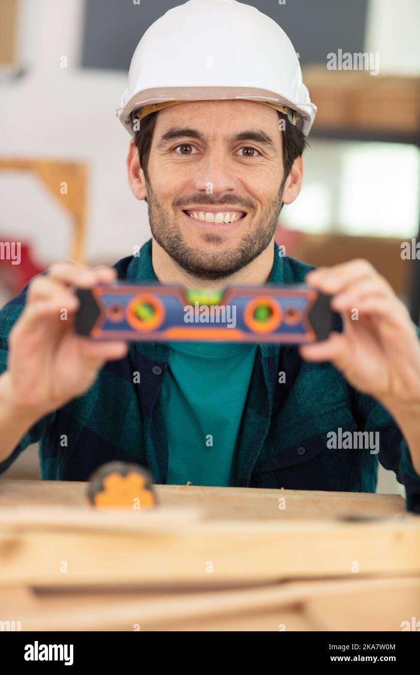 Spirit_level hi-res stock photography and images - Alamy