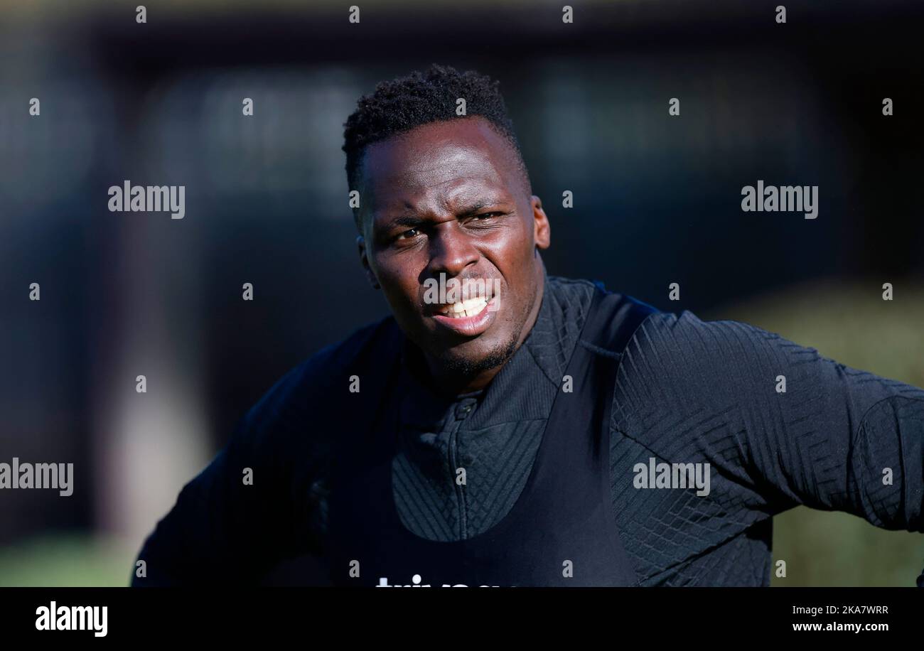 Edouard mendy chelsea champions league hi-res stock photography and ...