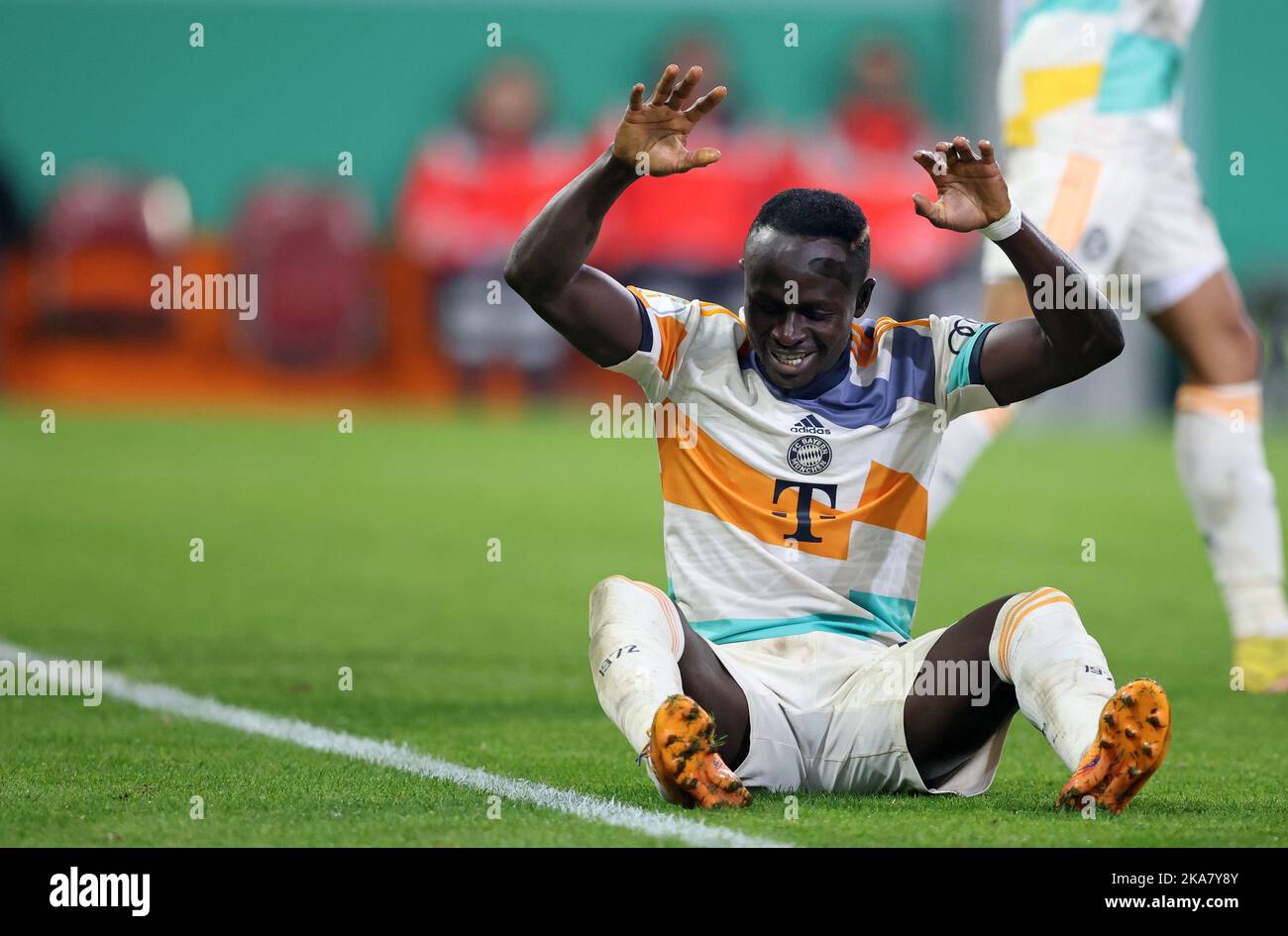 Saison 2022 saison 2022 runde hi-res stock photography and images - Alamy