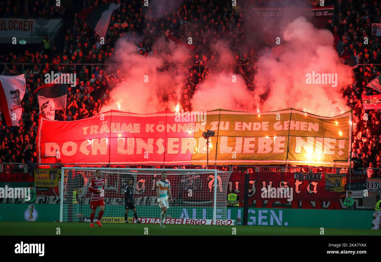Pyro Feuer Rauch Augsburg Fans FC Augsburg - FC Bayern MŸnchen 2.Runde ...