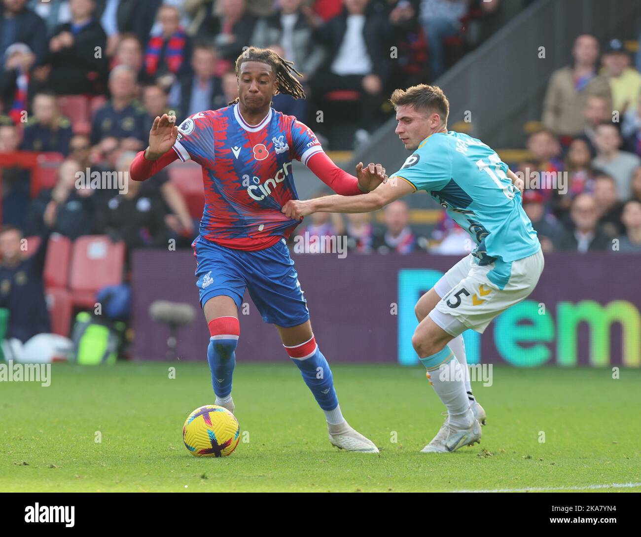 London ENGLAND - October 29: L-R Crystal Palace's Odsonne Edouard takes ...
