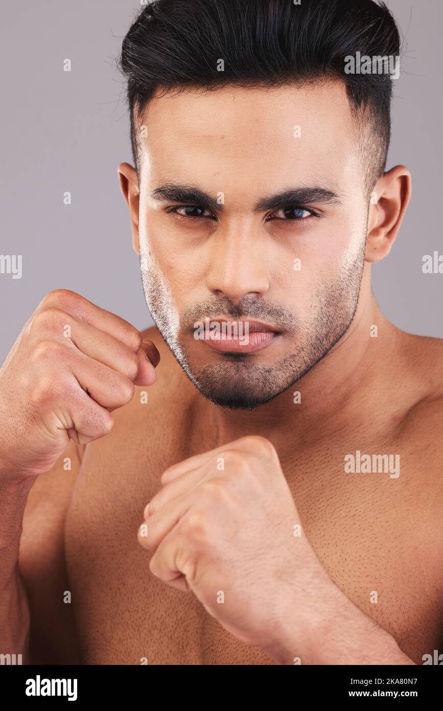 Muscular male model in fight hi-res stock photography and images - Alamy