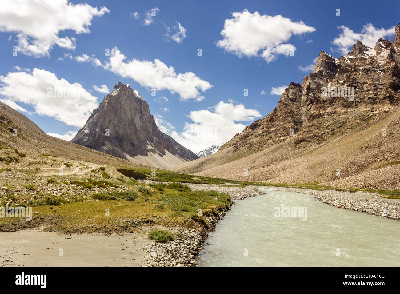 Gonbo rangjon hi-res stock photography and images - Alamy