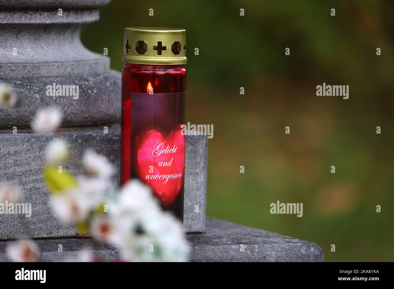 Kempten, Germany. 01st Nov, 2022. A candle with the inscription ...
