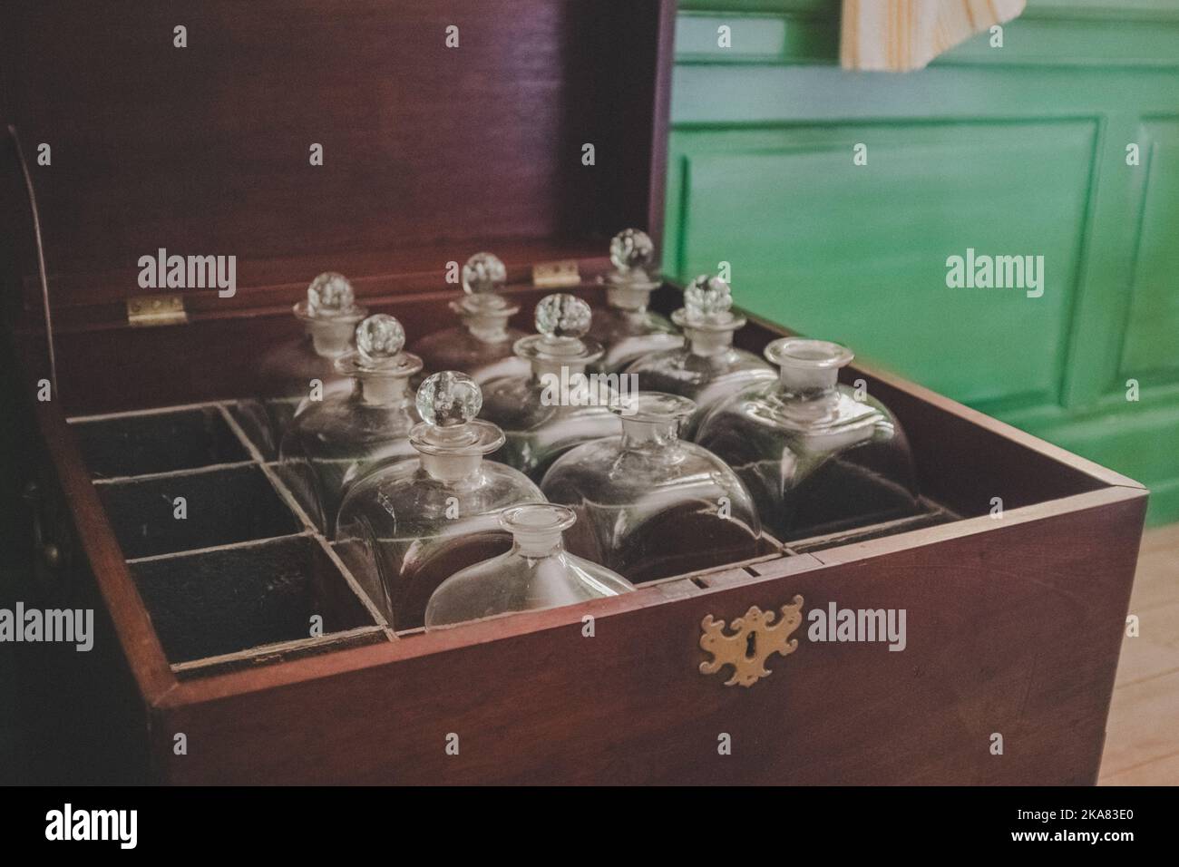 A vintage mini bar with glass bottles Stock Photo - Alamy