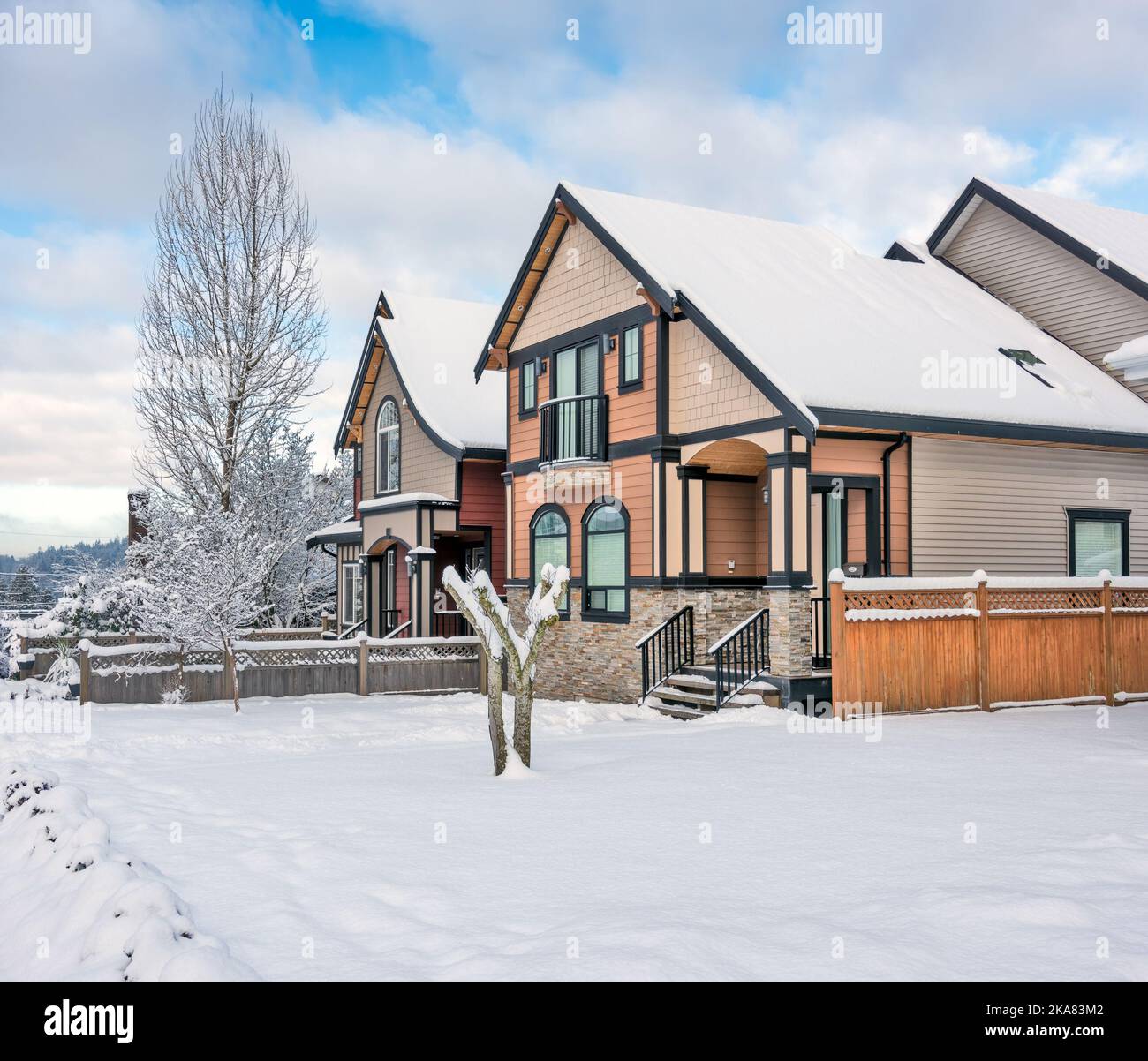 Detached houses canada hi-res stock photography and images - Alamy