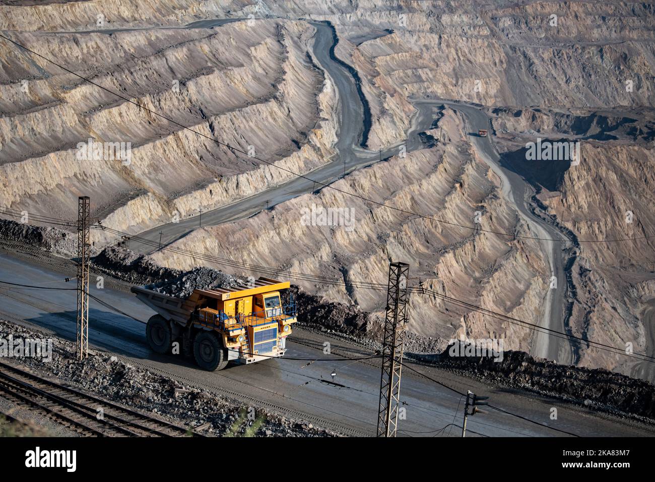 Almalyk, Uzbekistan. 01st Nov, 2022. Machines running at the Almalyk ...