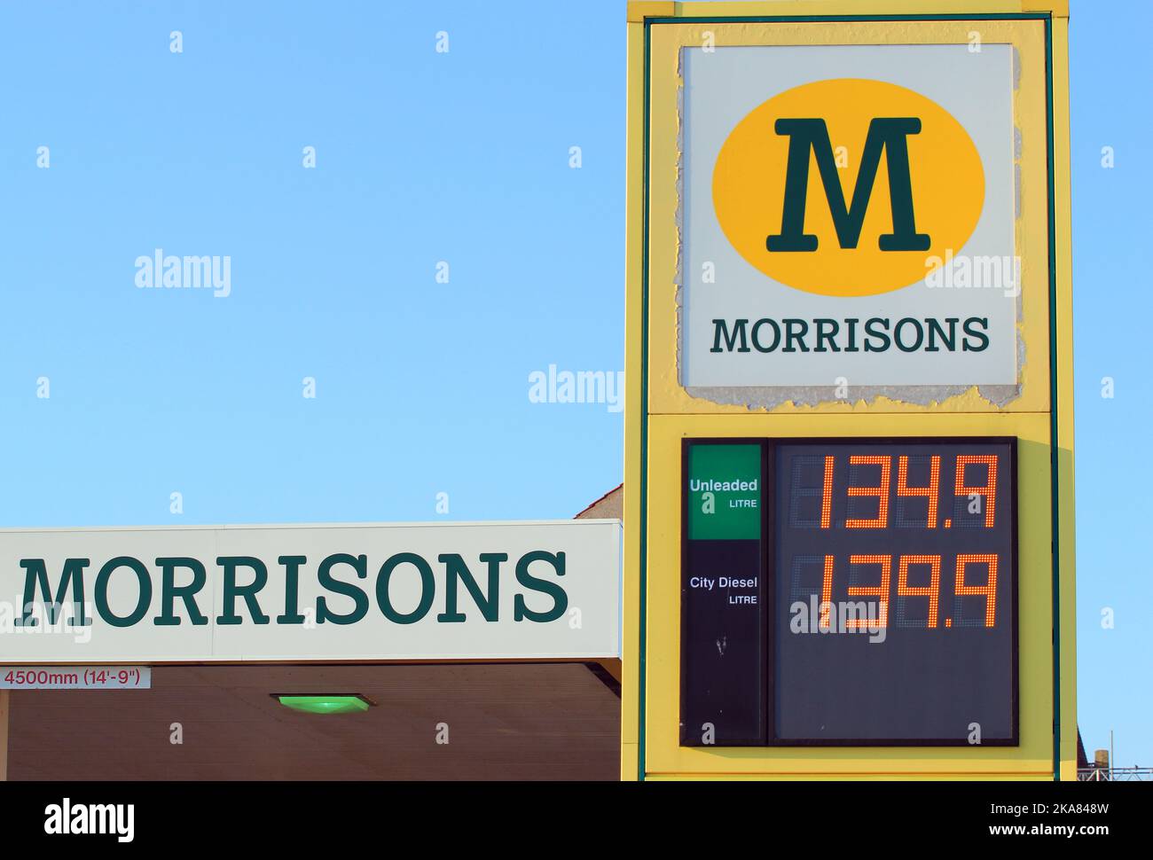 Morrisons garage frontage. Fuel stop Stock Photo - Alamy