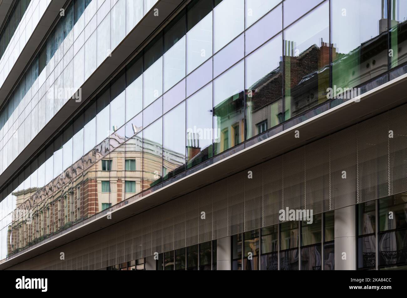 Brussels Old Town, Belgium - 10 28 2022 - Old buildings reflecting in ...