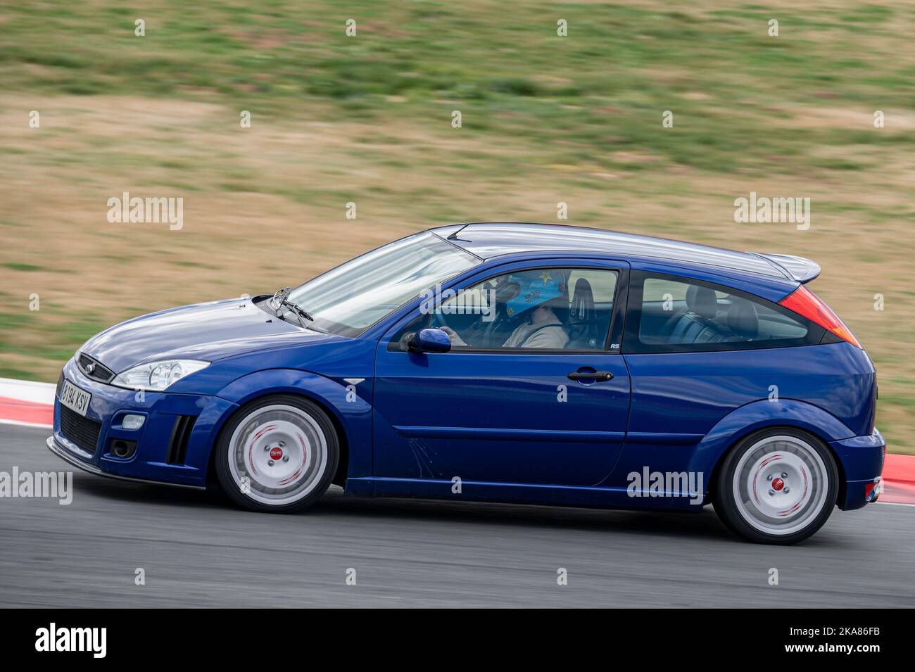 Ford Focus RS 1 racing around the race track Stock Photo - Alamy