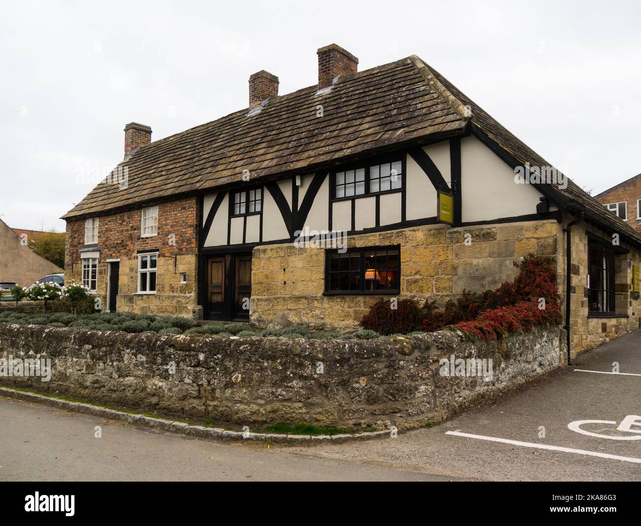 Mouseman hi-res stock photography and images - Alamy