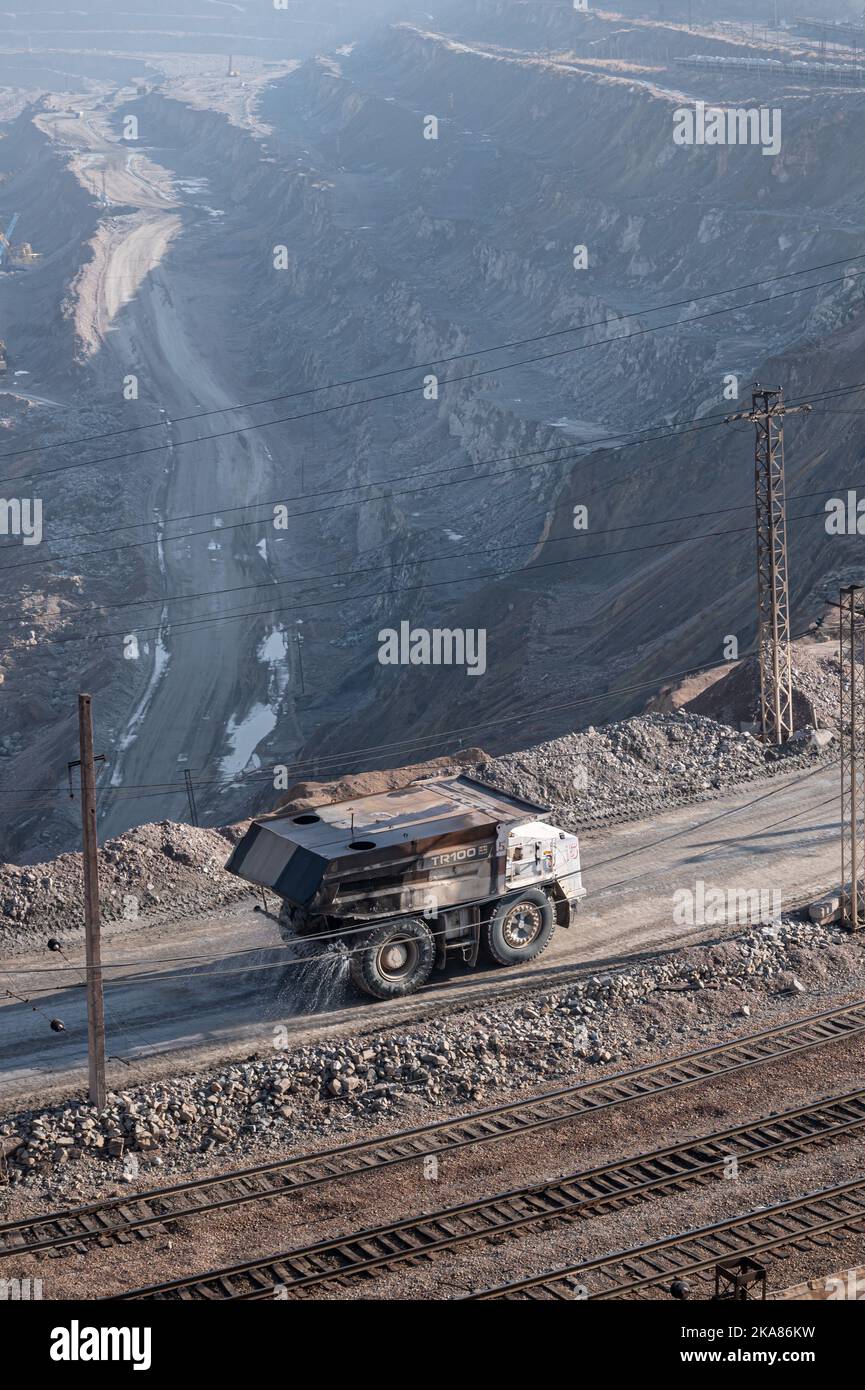Almalyk, Uzbekistan. 01st Nov, 2022. A dump truck drives at the Almalyk ...