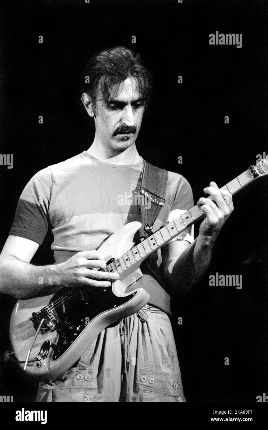 White fender stratocaster Black and White Stock Photos & Images - Alamy