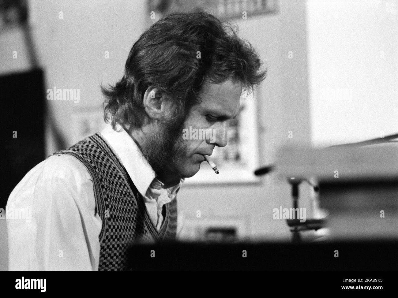 1980s sideburns hi-res stock photography and images - Alamy