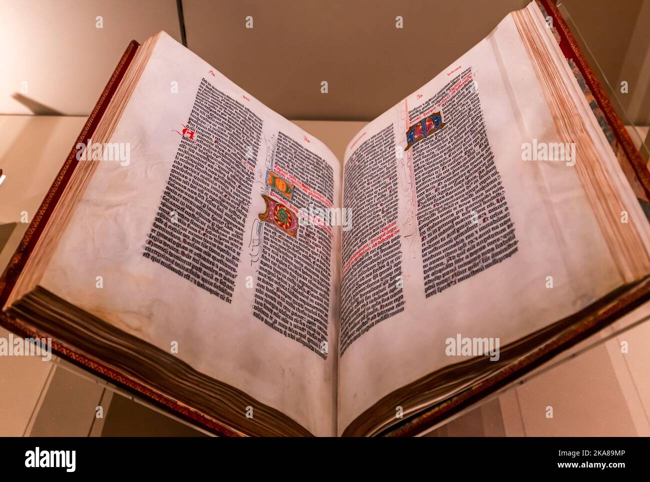 PARIS, FRANCE, OCTOBER 20, 2022 : decors of National Library, Richelieu ...