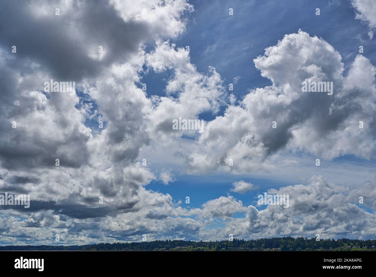 Various cloud formation in the sky Stock Photo - Alamy