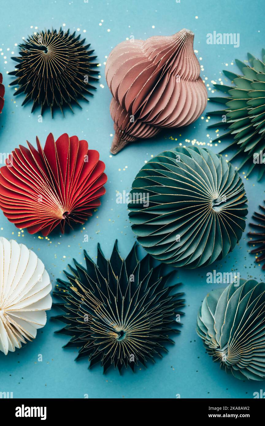 Diy paper baubles hi-res stock photography and images - Alamy