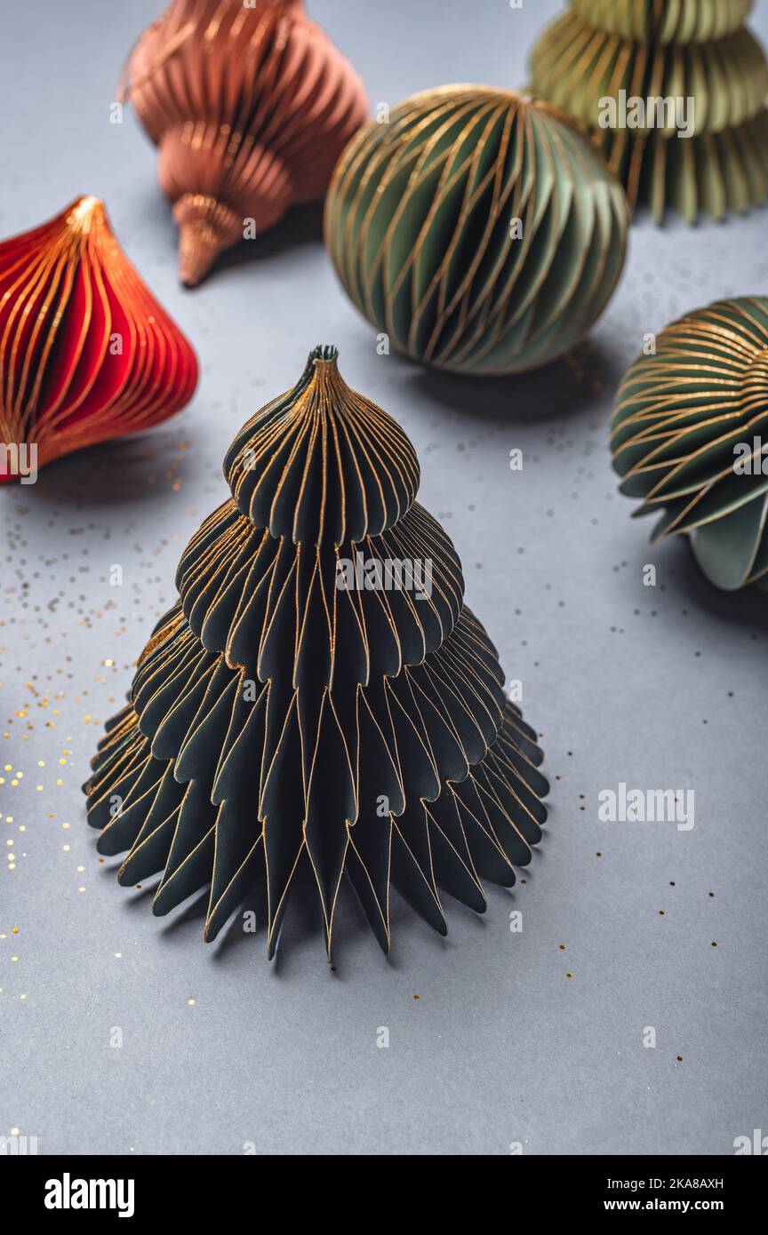 Diy paper baubles hi-res stock photography and images - Alamy