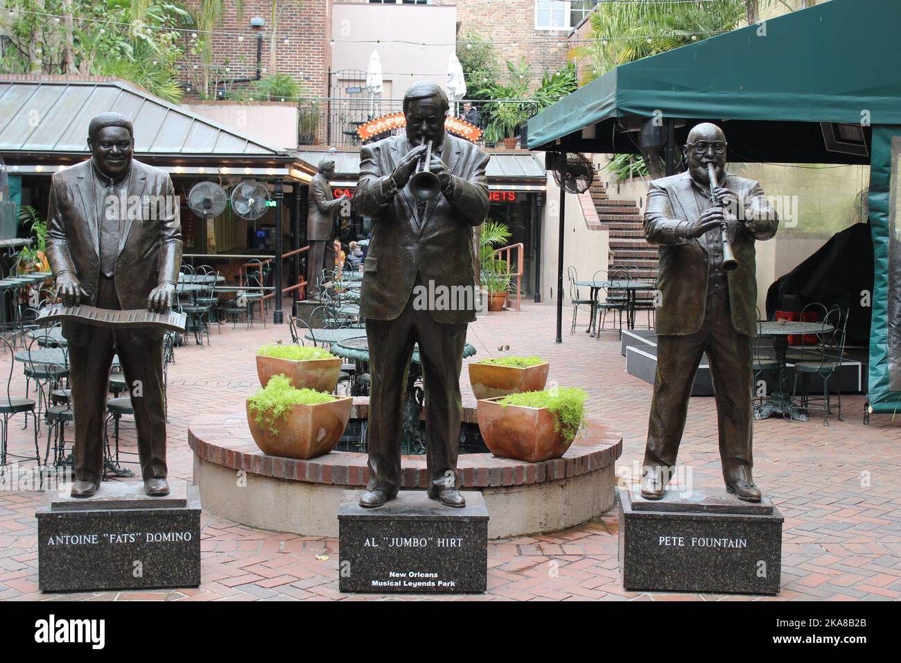 Three statues in downtown New Orleans, the USA Stock Photo - Alamy