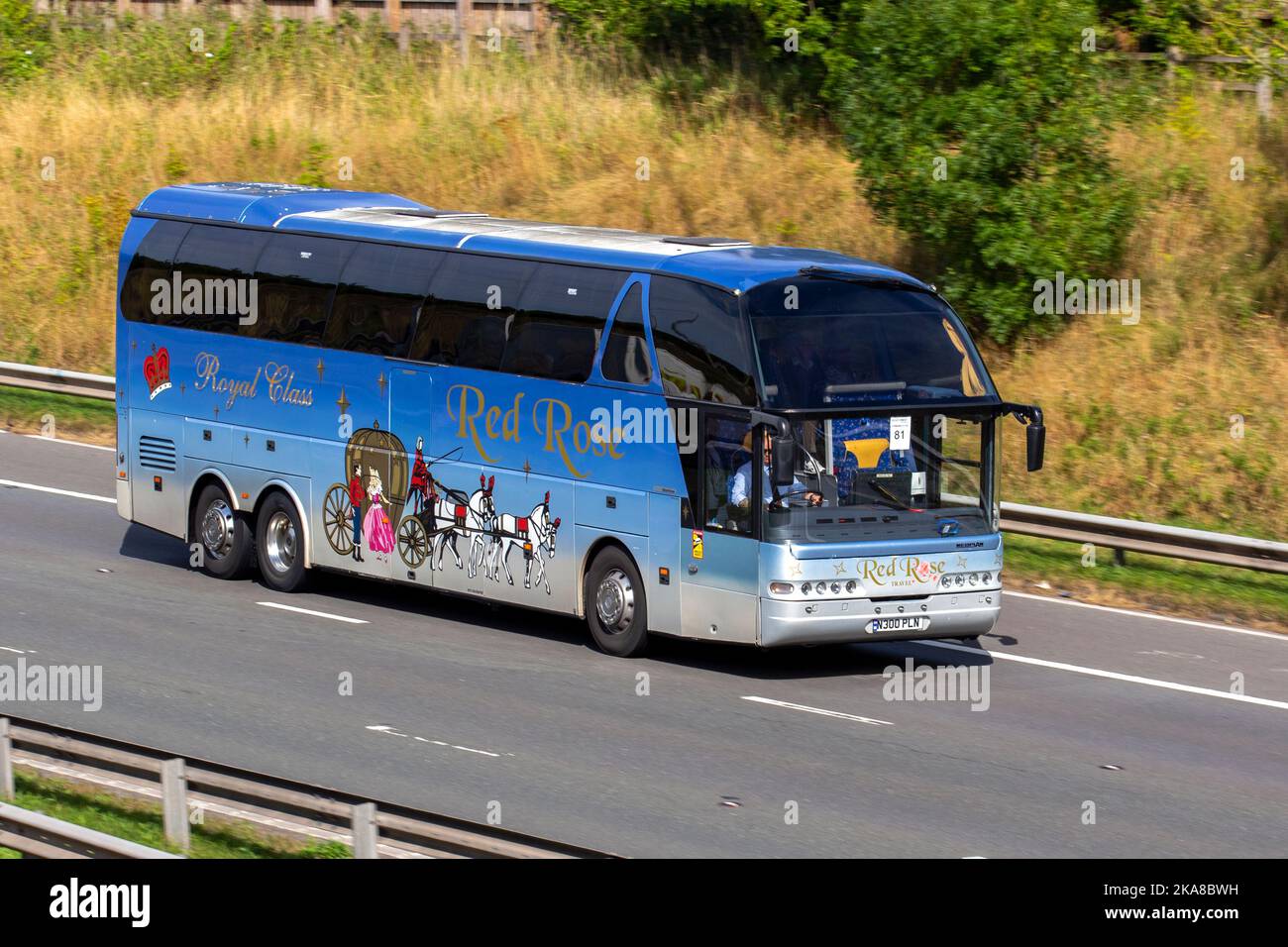 Red rose coaches neoplan starliner n30 pln hi-res stock photography and ...