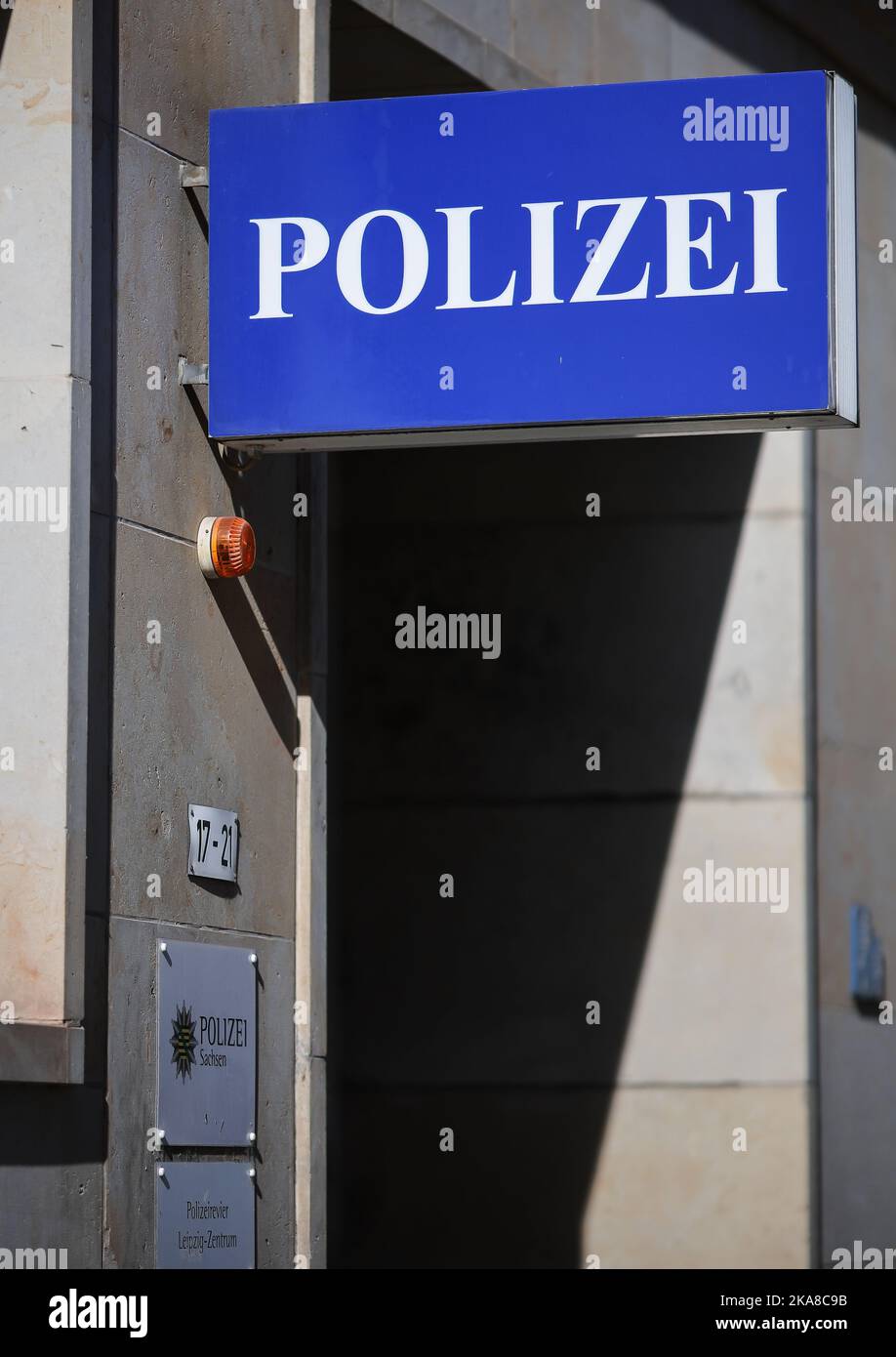 Polizei 2022 hi-res stock photography and images - Alamy