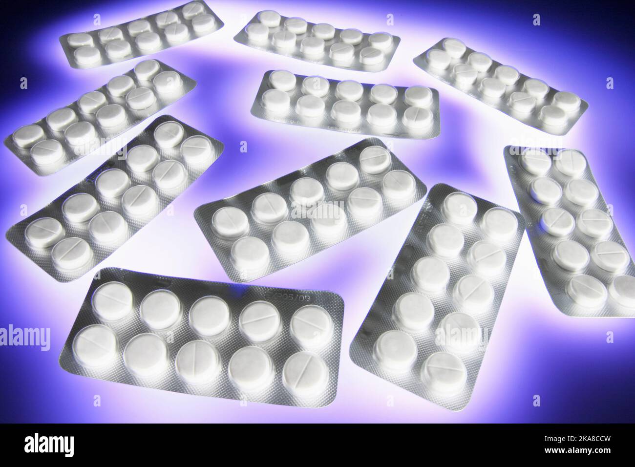 Blister packs blisterpacks hi-res stock photography and images - Alamy