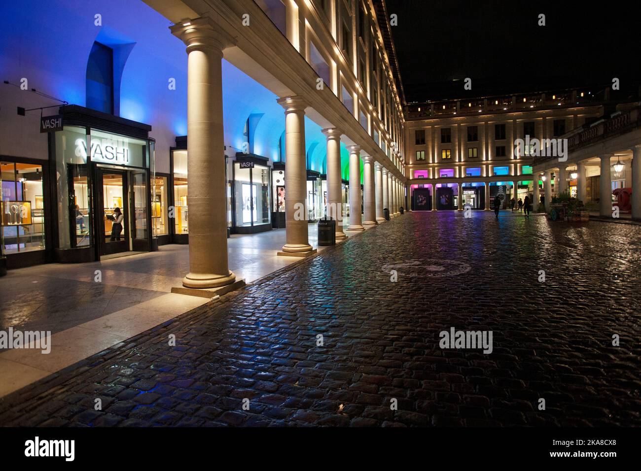 London restaurants at night hi-res stock photography and images - Alamy