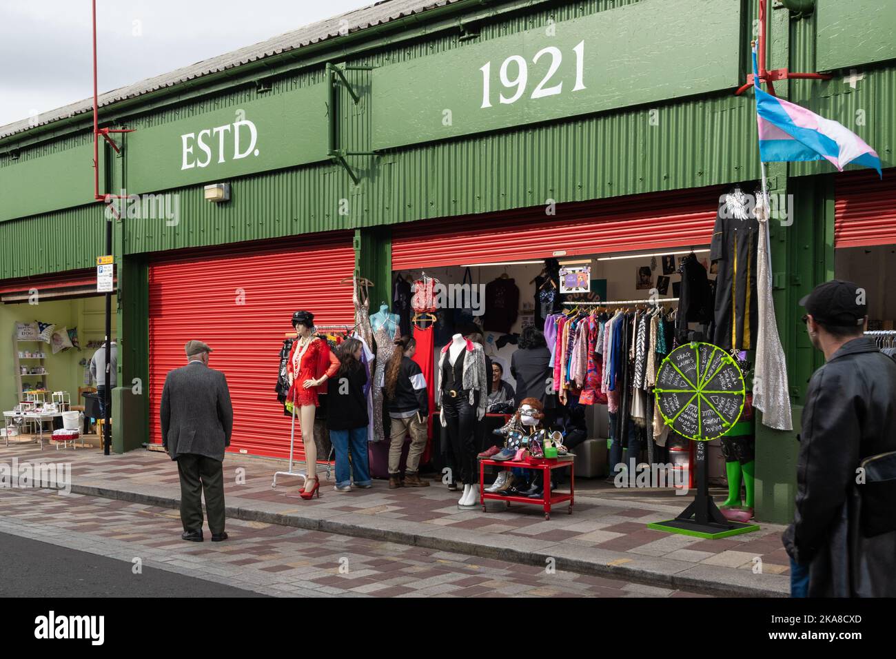 Drag merchandise shop hi-res stock photography and images - Alamy