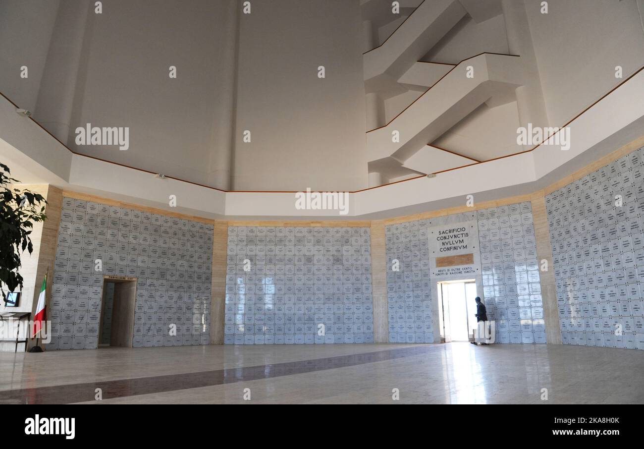 Benito mussolini death hi-res stock photography and images - Alamy