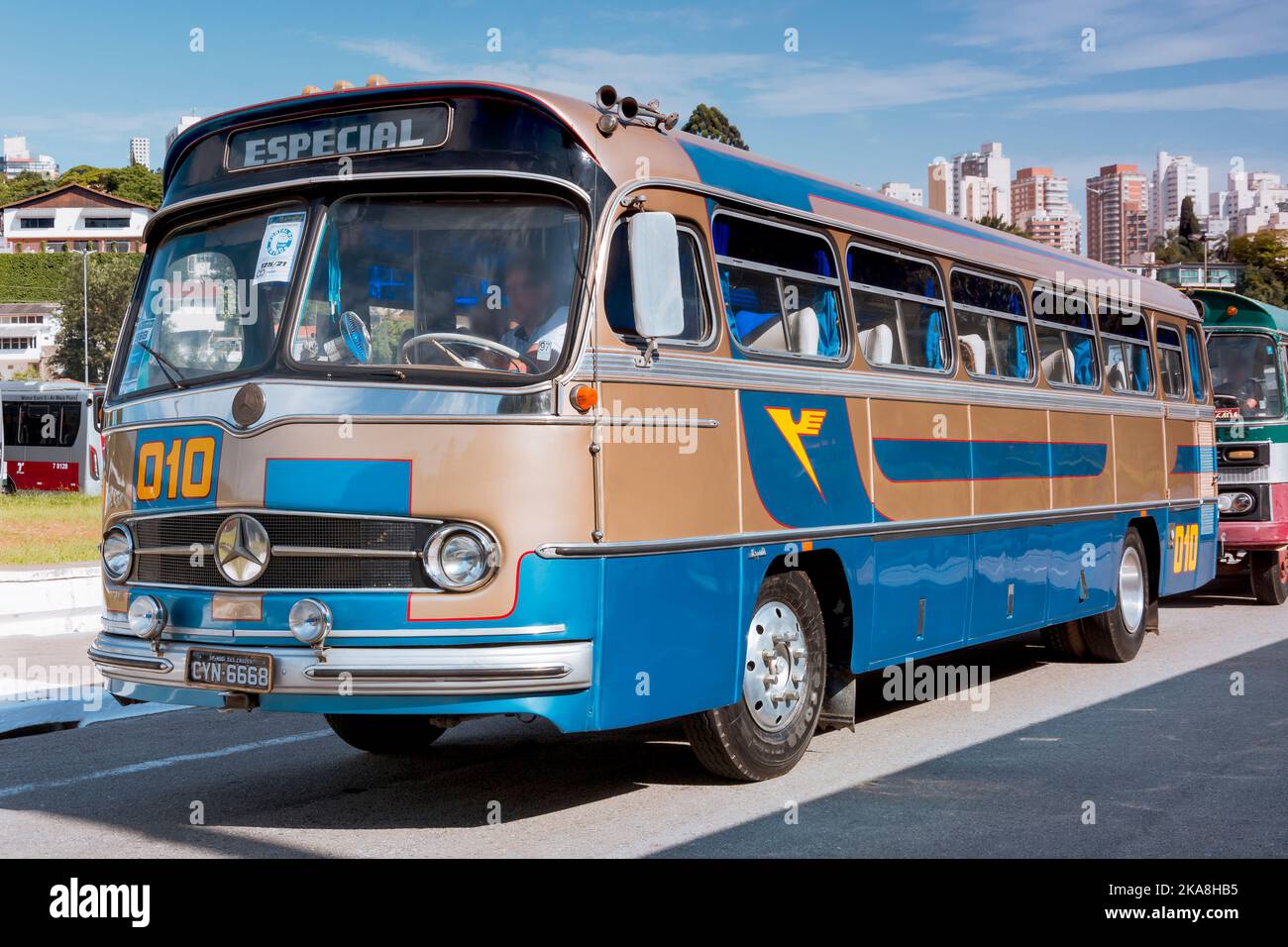 Vehicle Mercedes-Benz Monobloco O-321 H 1968 on display at Bus Brasil ...