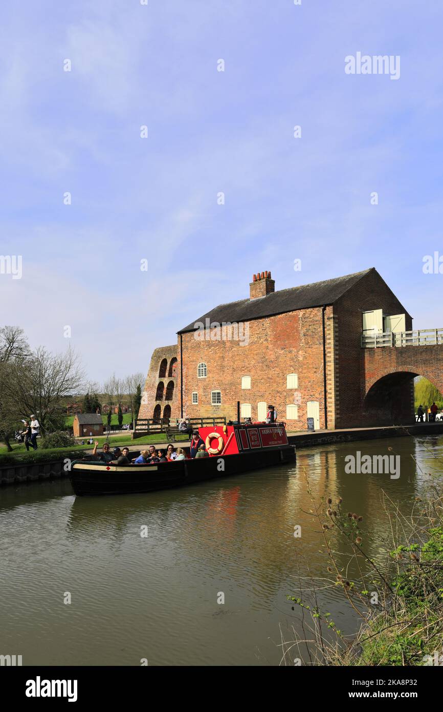 Narrowboat trip on the Ashby canal, Moira Furnace Museum and Country ...