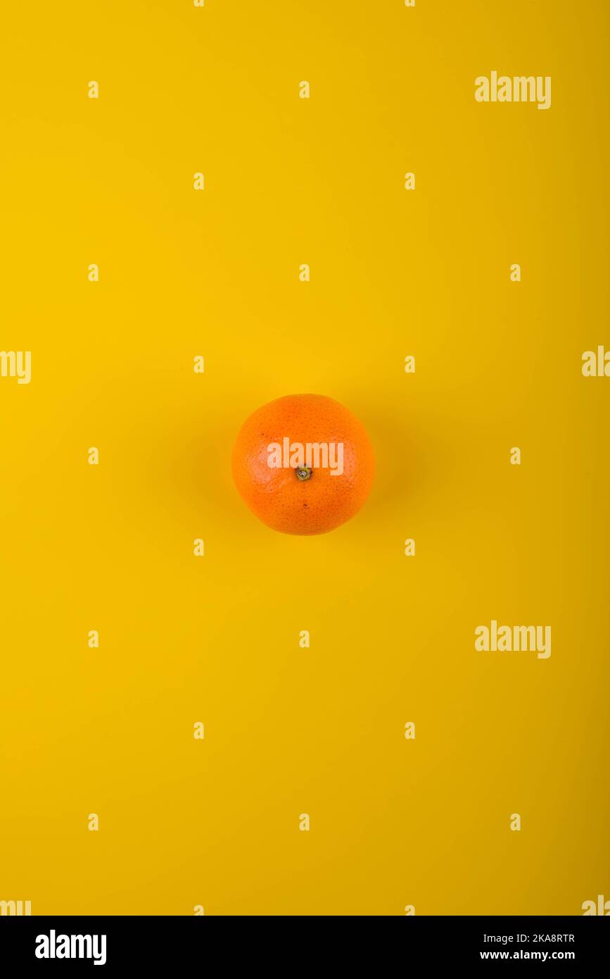 Orange kernels top hi-res stock photography and images - Alamy