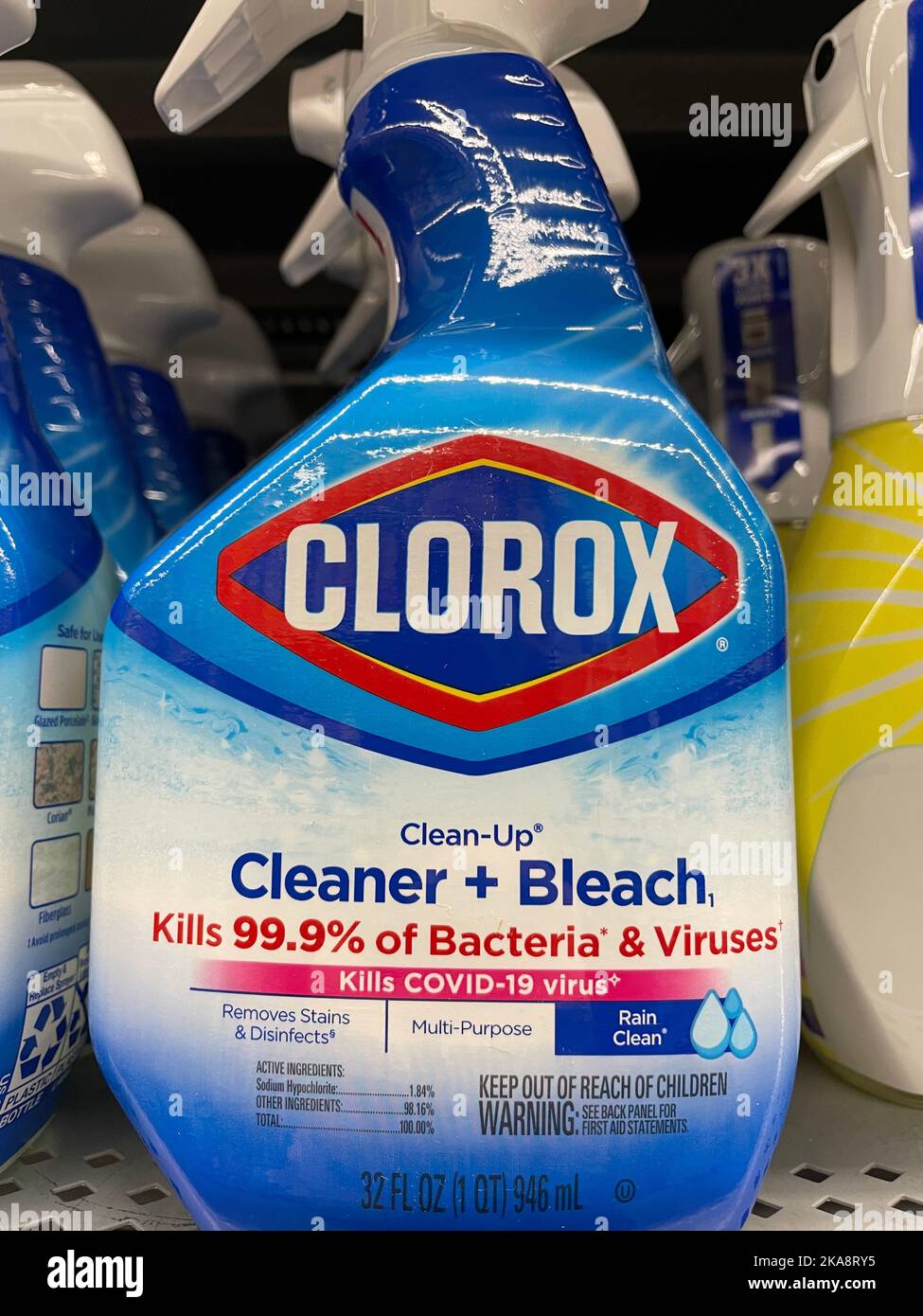 Tidy supermarket shelf usa hi-res stock photography and images - Alamy