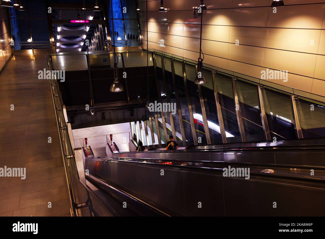 U Bahn, U Bahnstation, Verkehr, Wien Metro, Wien Subway, Wien U Bahn ...