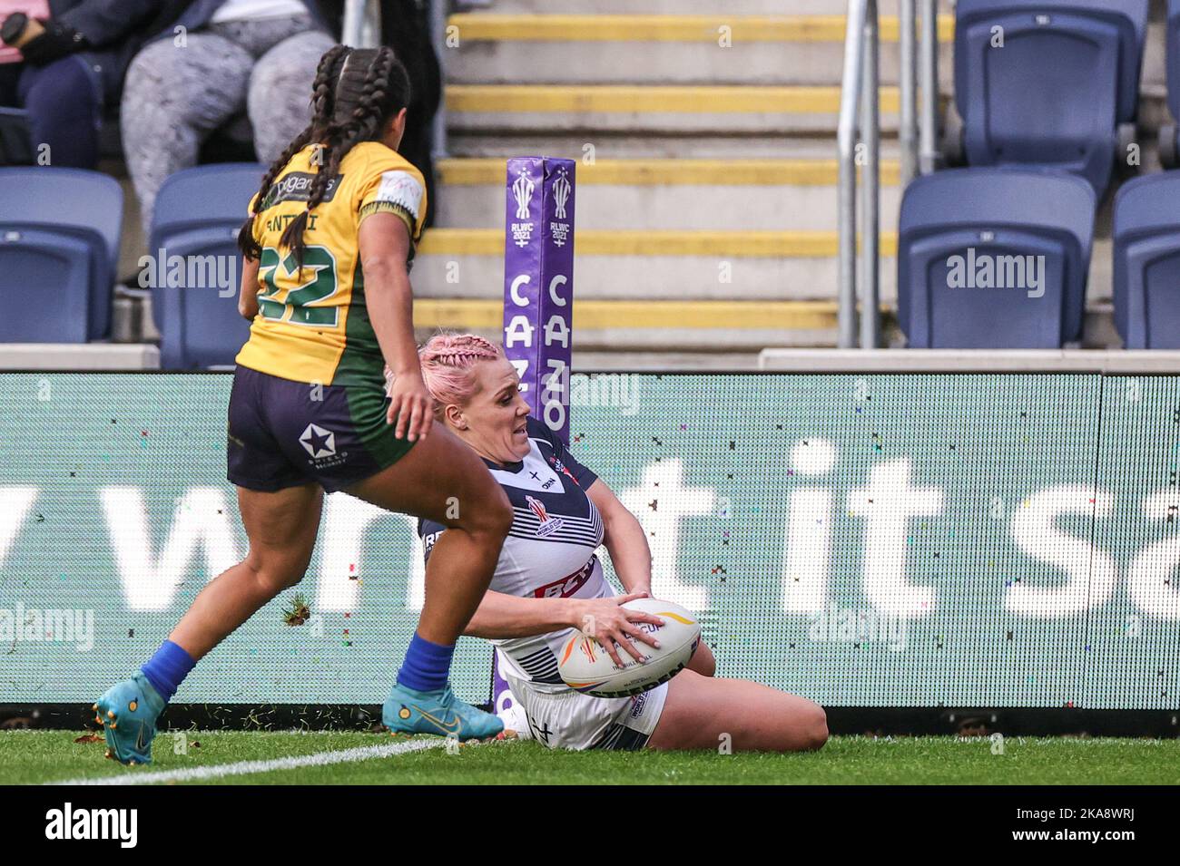 Amy Hardcastle England goes over for a try during the Women's Rugby ...