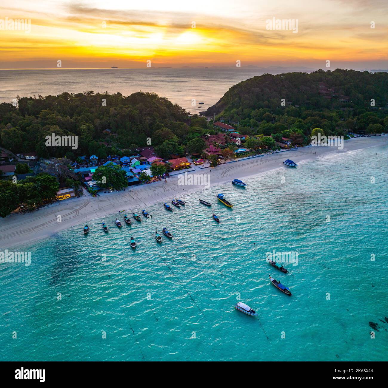 Aerial view of Laem Tong Beach or Laemtong bay in koh Phi Phi, Krabi ...